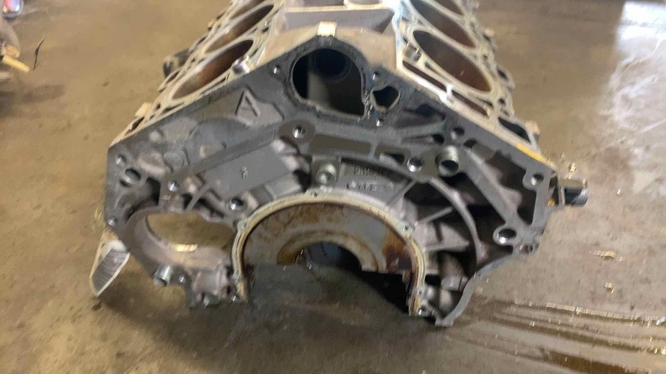 Bare Block LY7 Engine 3.6L V6 Buick Enclave 2008 OEM | eBay