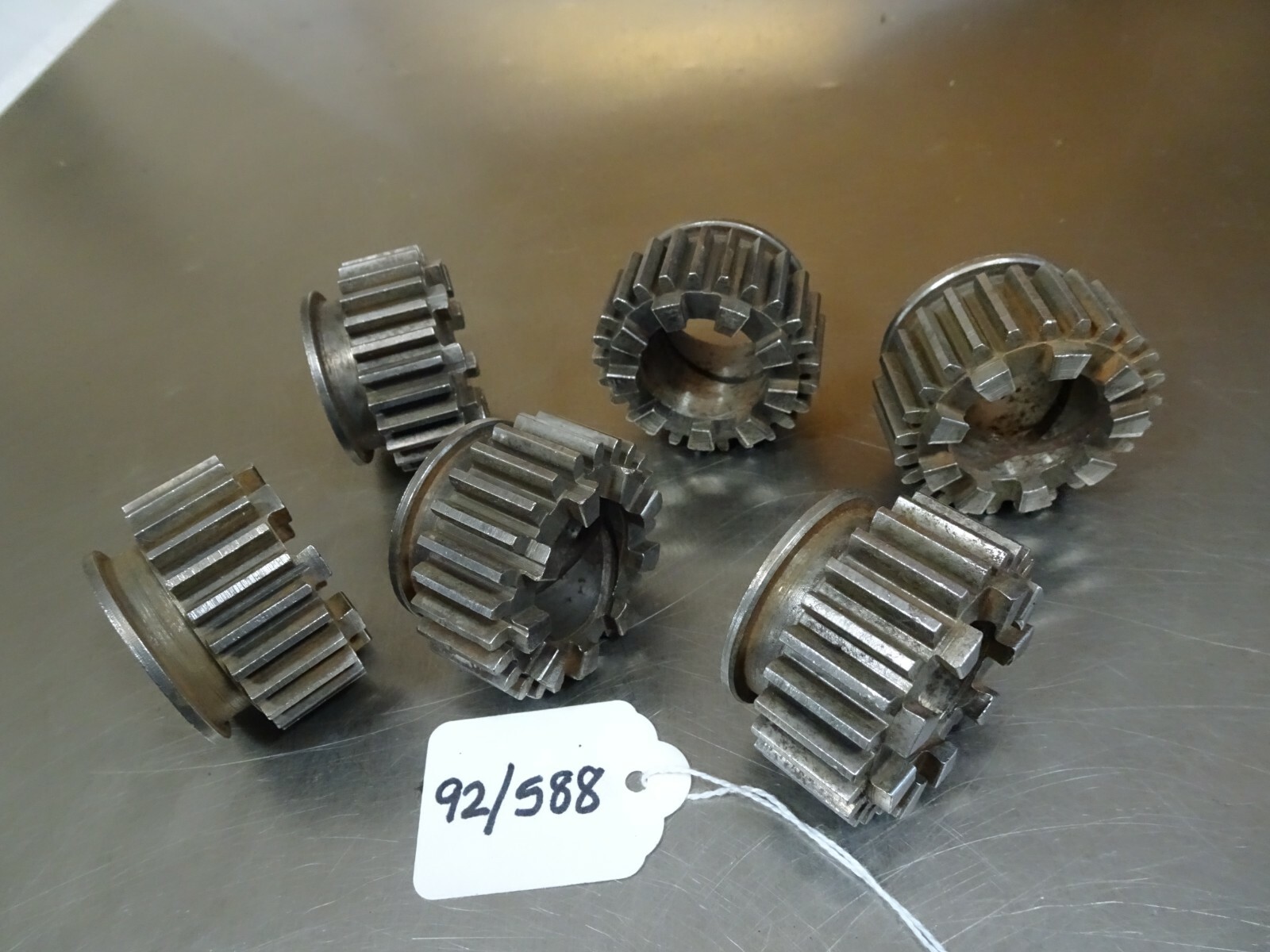 BSA GEARBOX LAYSHAFT 25T GEAR PINION, MODEL B, L NEW OLD STOCK RIGID ...