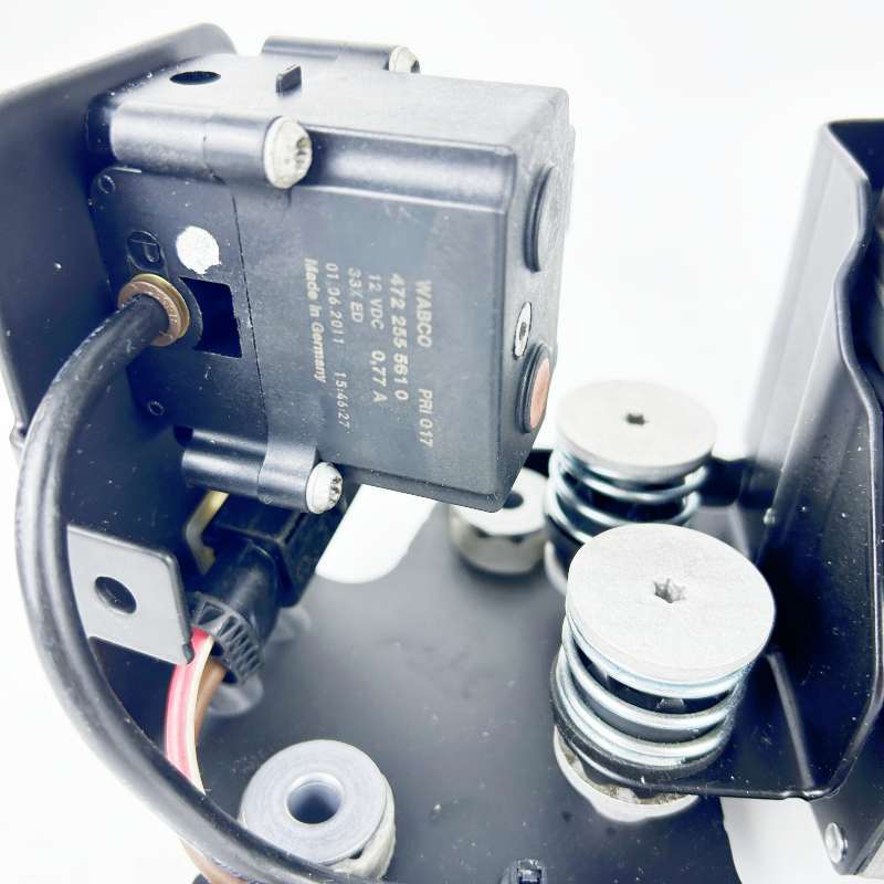 Air Suspension Compressor w/ Bracket For BMW 740i 750i 750Li 760Li ...