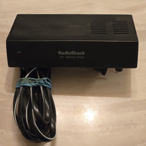 RADIO SHACK RF MODULATOR MODEL 15-1244 POWERED AUDIO VIDEO SWITCH BOX ...
