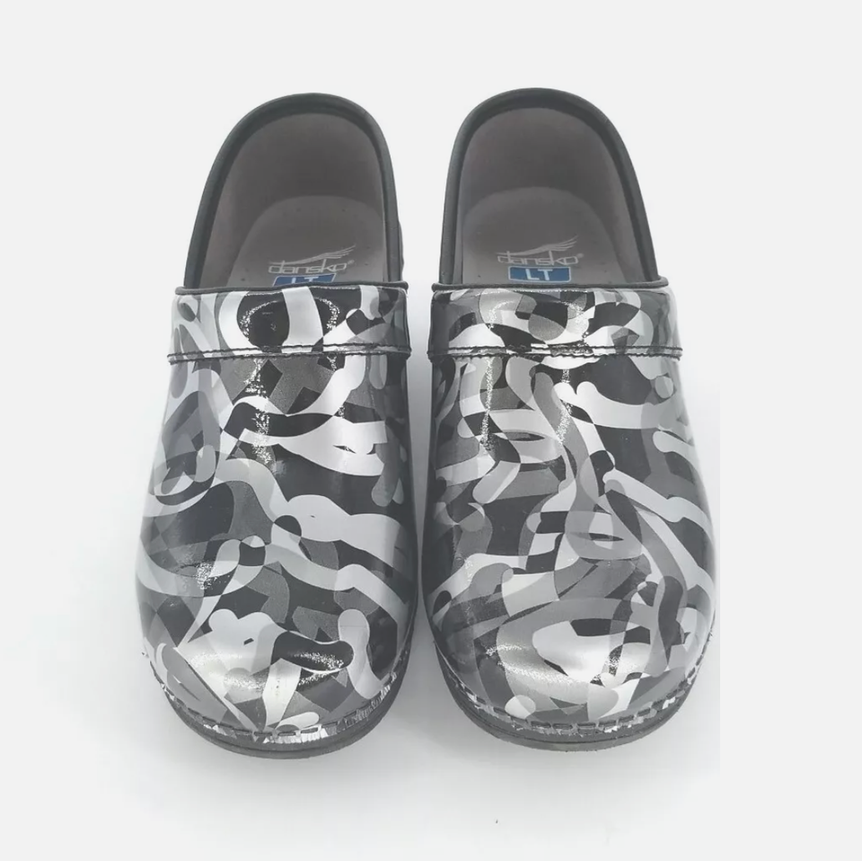 Dansko LT Pro Women's Twisty Patent Leather Nurse Medical Clogs Sz 6.5 ...