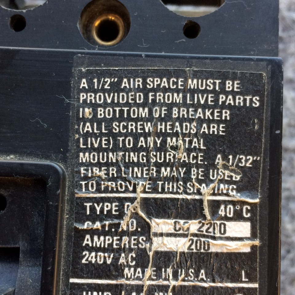 Cutler Hammer CC2200 200 Amp 2 Pole Circuit Breaker Type CC Lugs ...