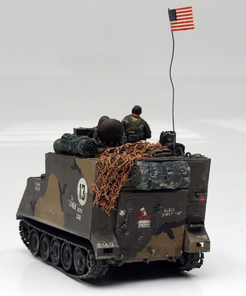 1:35 US M577 Armored Command Post Car Tamiya Model Kit gebaut pro built ...
