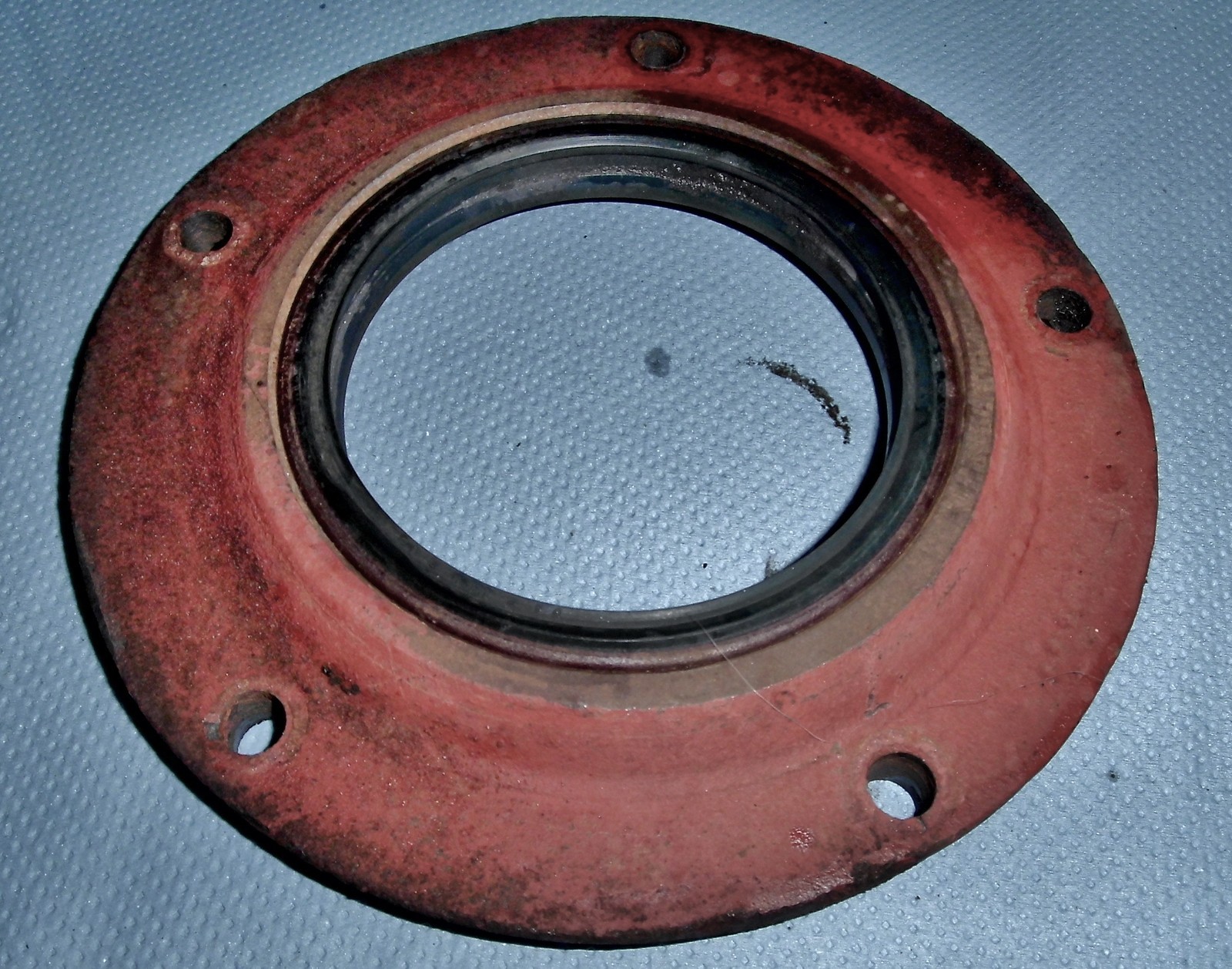 Deckel für Radlager von Hanomag Brillant 600 Oldtimer Traktor | eBay.de