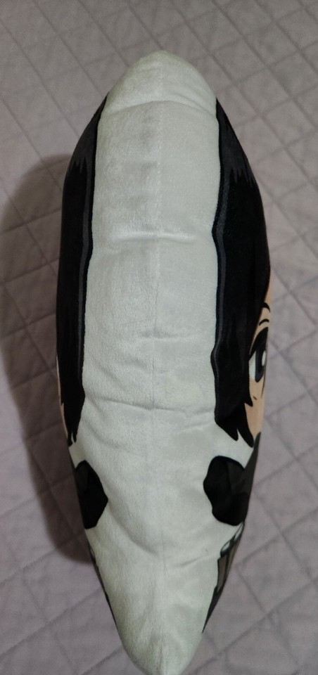 Pillow - Attack on Titan Pre-owned | eBay