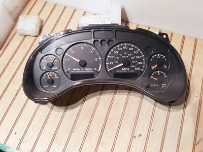 CHEVY S10 BLAZER INSTRUMENT GAUGE CLUSTER 252,091 MILES p/n 15105618 ...