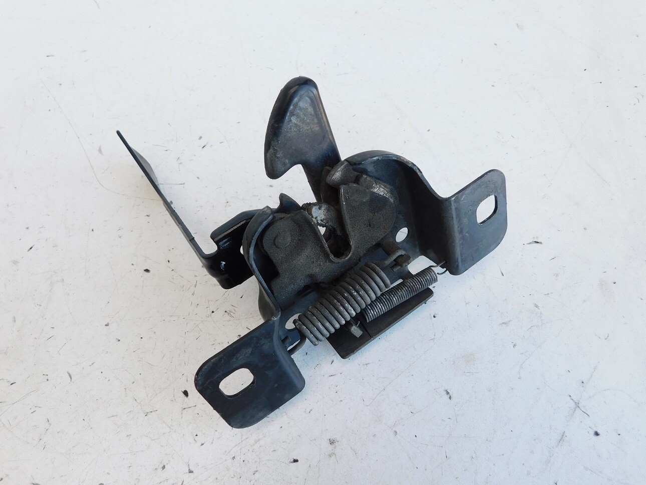 Chrysler 300C SRT-8 2010 Front Bonnet Hood Latch J117 | eBay