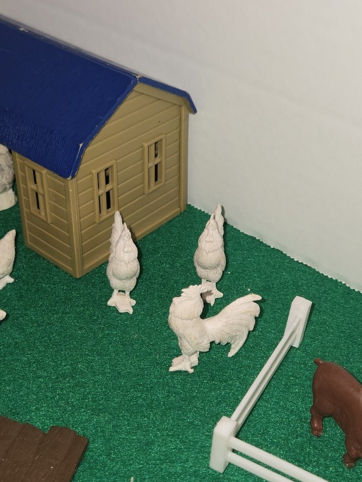 Lot ~ 22 Vintage Auburn Rubber Farm Animals Cow Hog Chicken Turkey ...