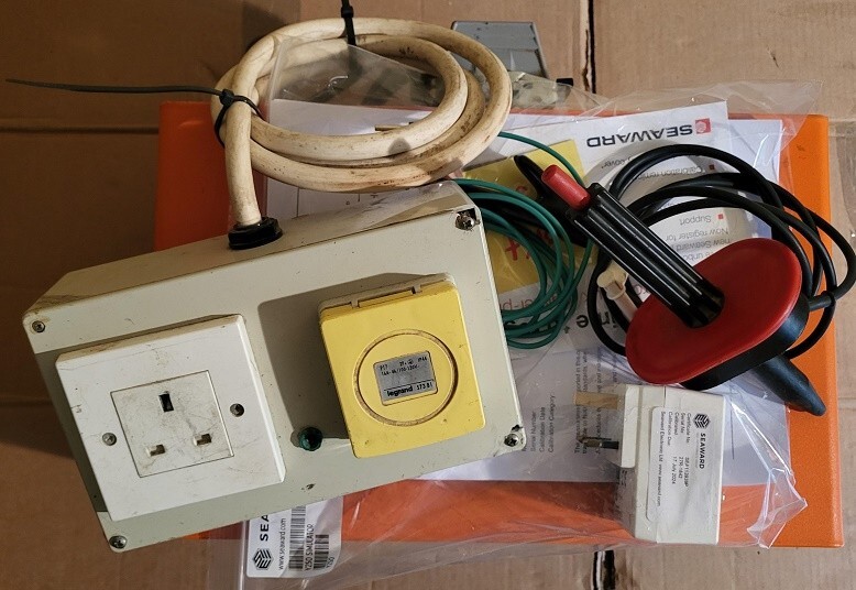 Clare B255 Electrical Safety PAT Tester Full | Grelly UK