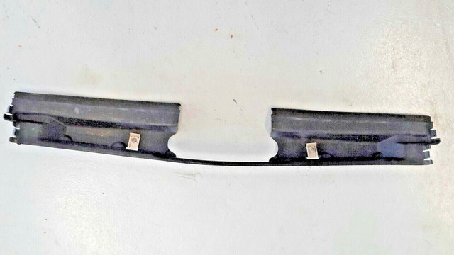 2006 2007 BMW 525xi 525i 530xi 530i RADIATOR AIR GUIDE DUCT TOP ...