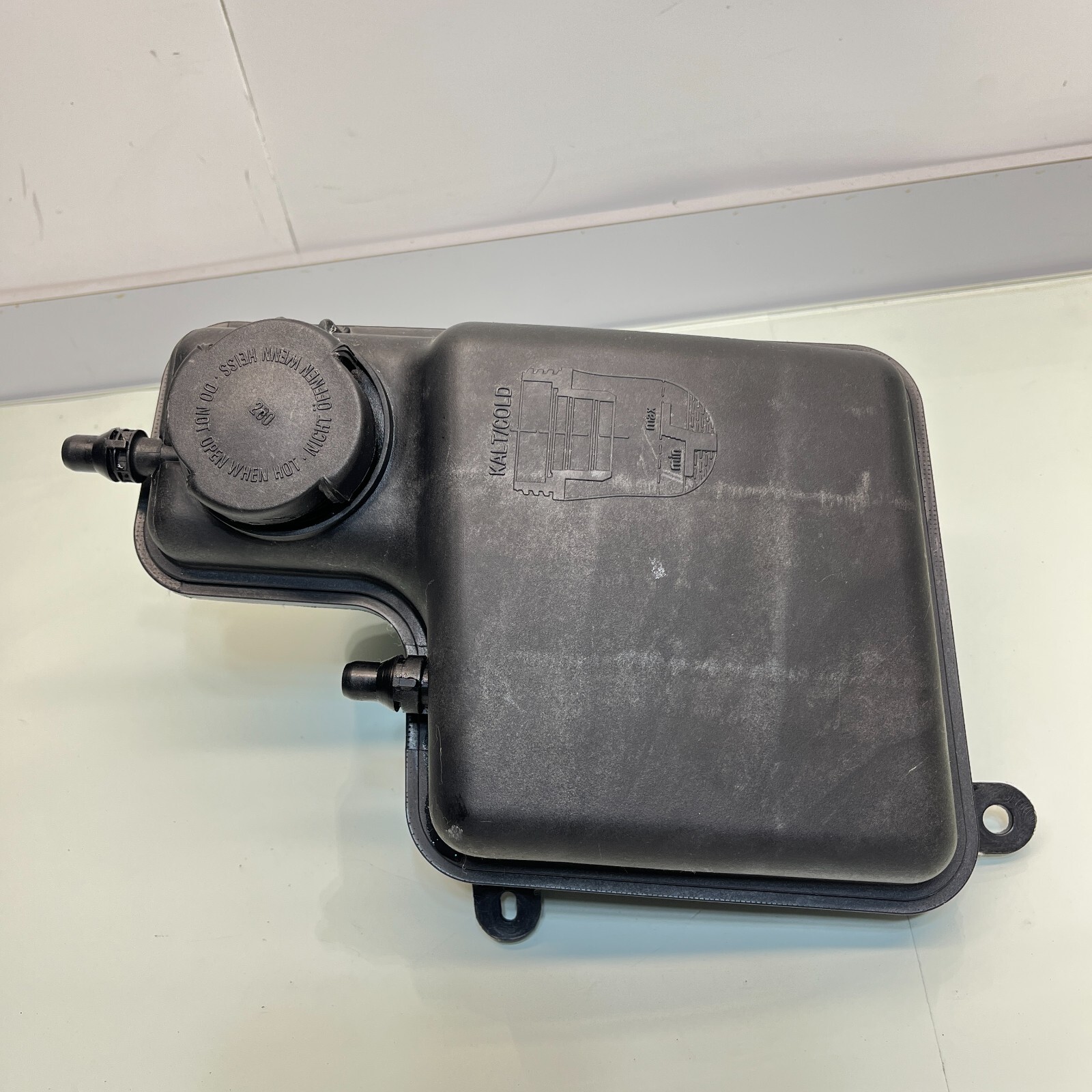 EXCELLENT RADIATOR COOLANT OVERFLOW TANK FOR 2002 - 2008 BMW 745LI ...