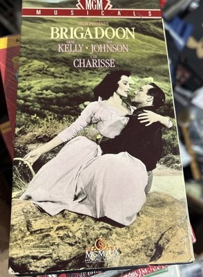 Brigadoon VHS 1954 Gene Kelly Van Johnson Musical | eBay