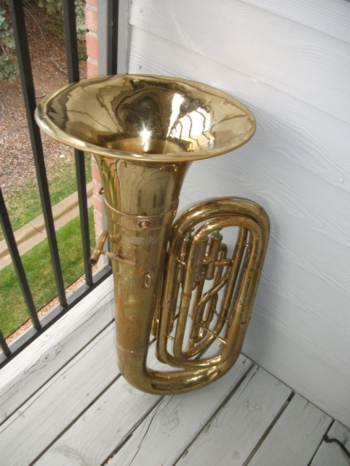 DEG Caravelle BBb Tuba - Small Tuba w/ 15" Bell - Plays Well | eBay