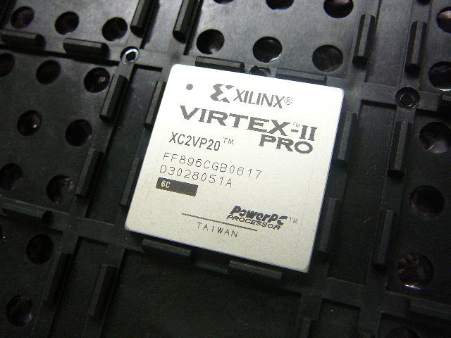 XILINX Virtex-II PRO XC2VP20 XC2VP20-6FF896C IC FPGA 556 I/O 896FCBGA ...