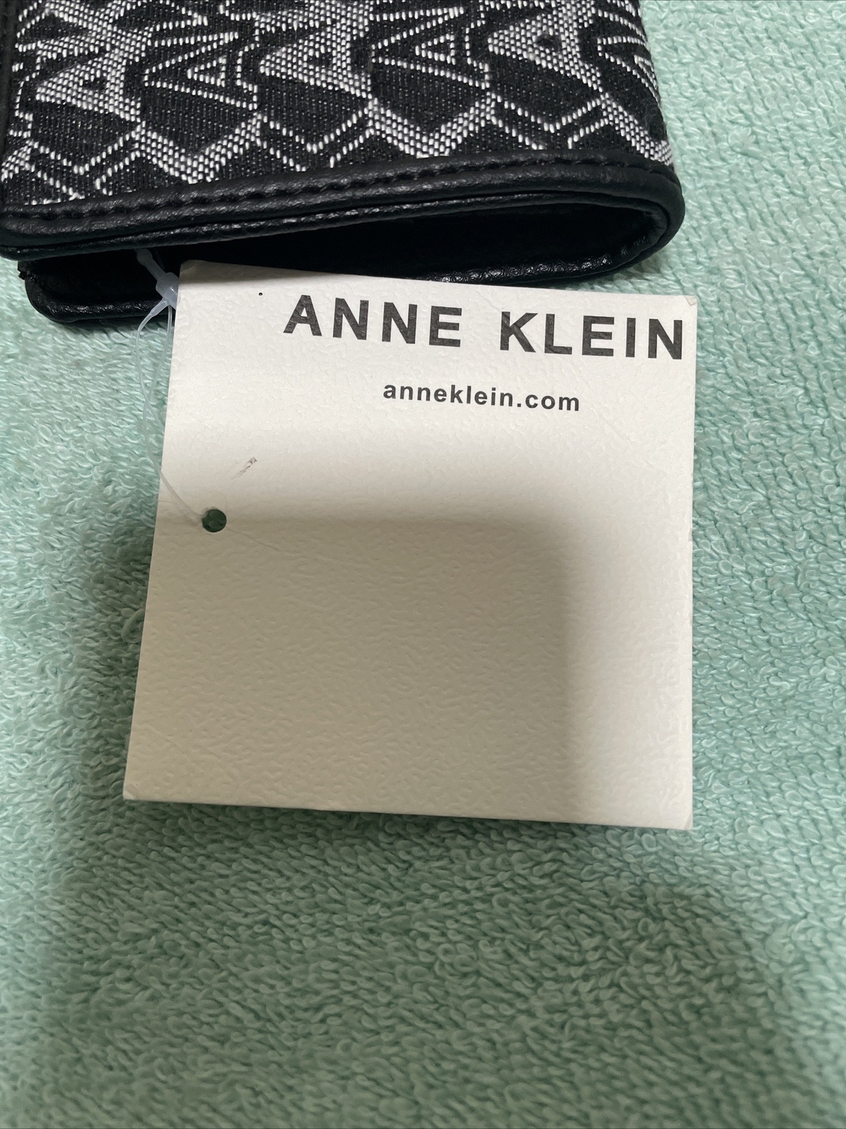 Anne Klein Logo Bifold Wallet Holds 6 Credit Cards 4 x 3 Inches New ...