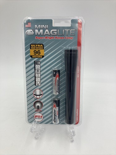 Mini Maglite Torch AA 14 lumens Shines 96m Xenon Bulb With Batteries ...