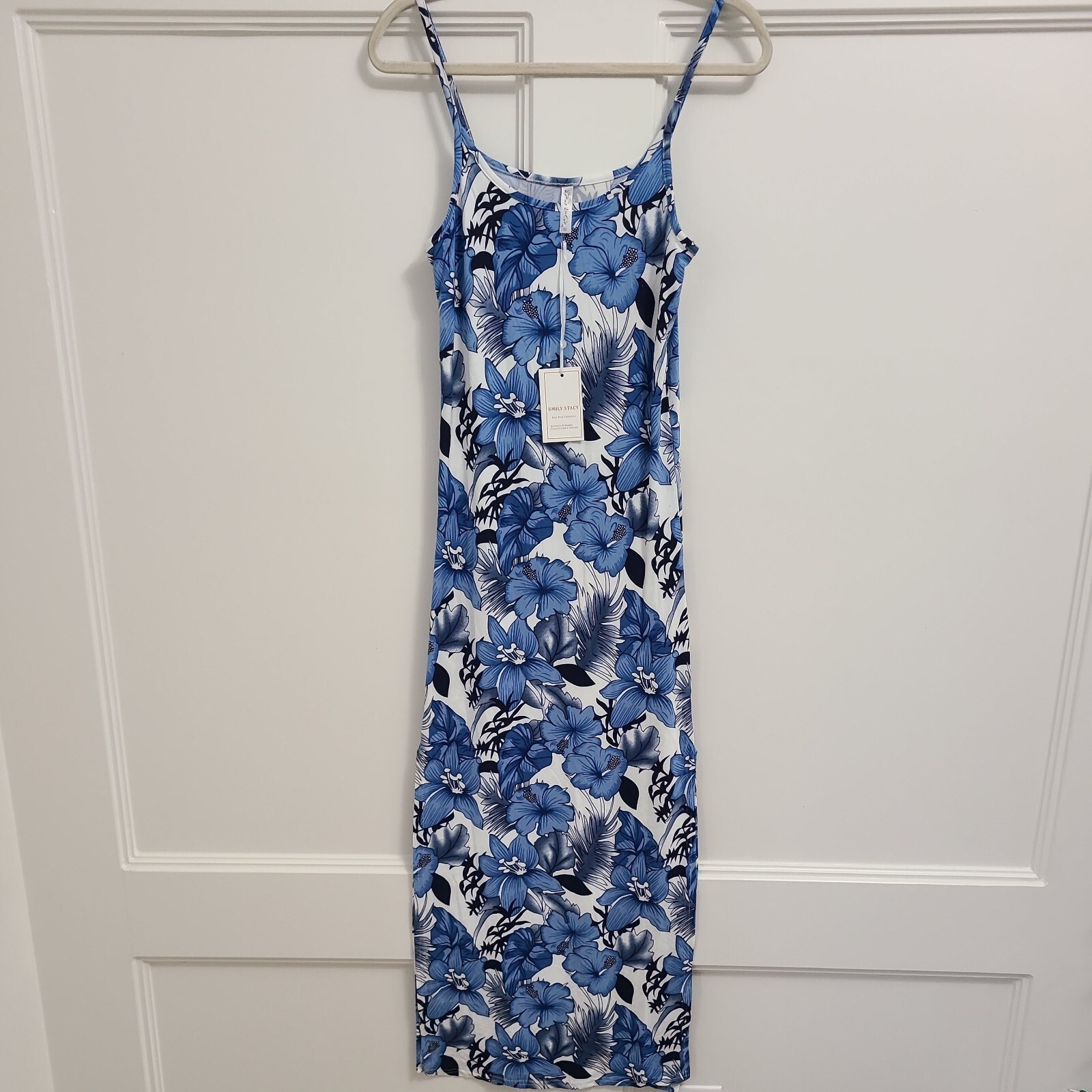 NEW Emily Stacy Women Blue Hibiscus Casual Spaghettis Strap Dress L ...