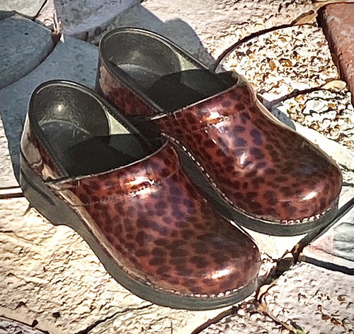 Dansko Clogs Tortoise Cheetah Print Patent Leather Shoe Size 37 EU 6.5 ...