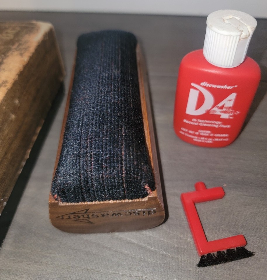 Discwasher D4 Record Care System (read) Vintage Vinyl Cleaner | eBay