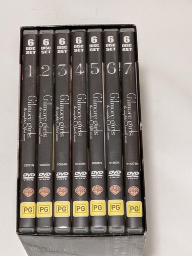 Gilmore Girls Box set - all 7 seasons 153 episodes 42 Discs PAL Region ...