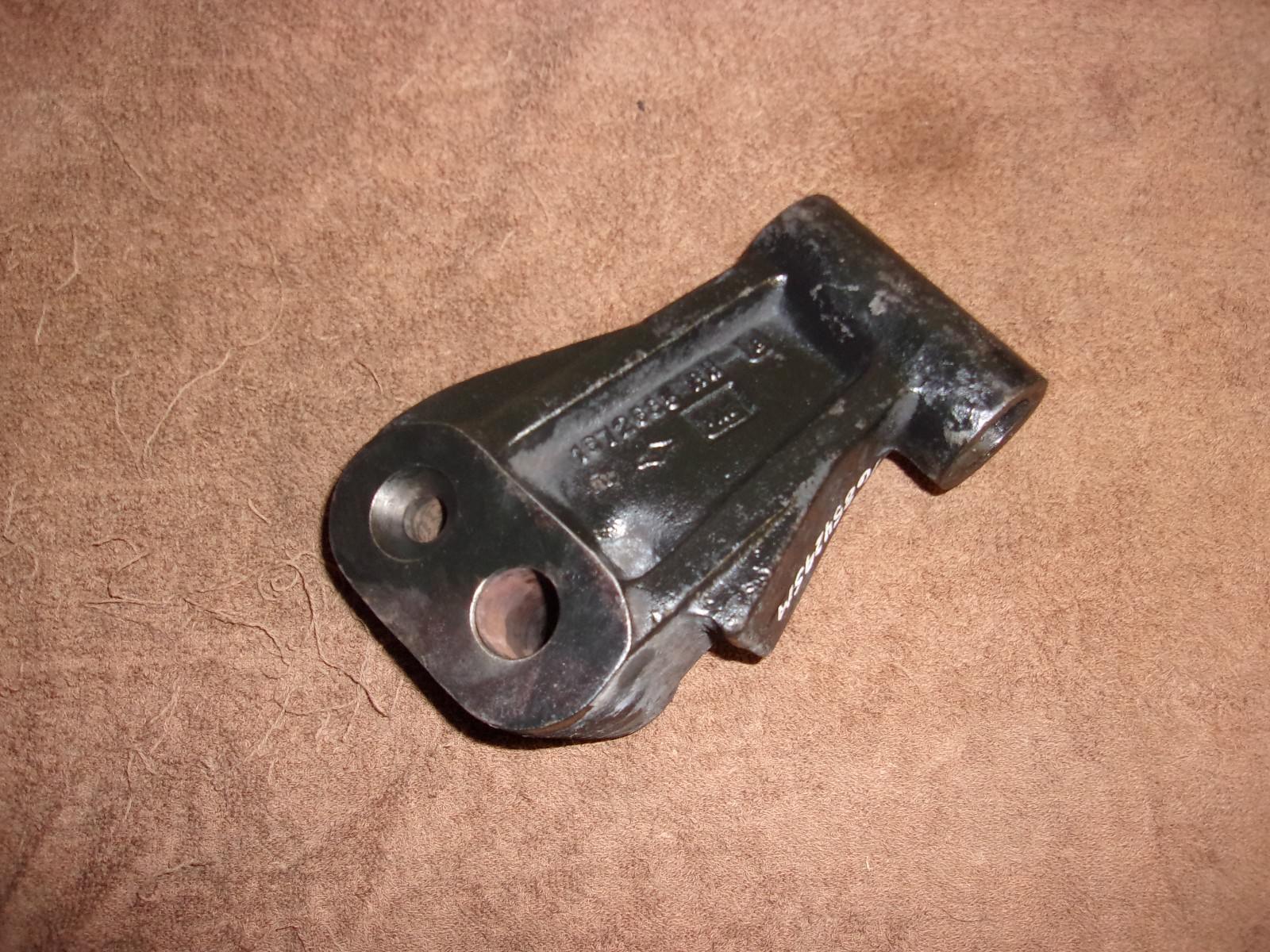 Simplicity Sunstar M/n 1691018-RH Axle Pivot P/n 1685429SM *BW7-4 | eBay