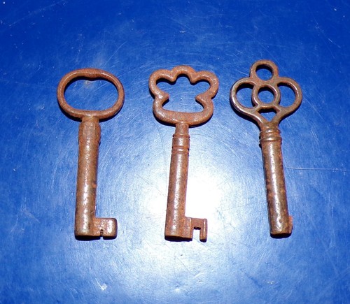 Lot of Three Fancy Antique Hollow Barrel Skeleton Keys | eBay
