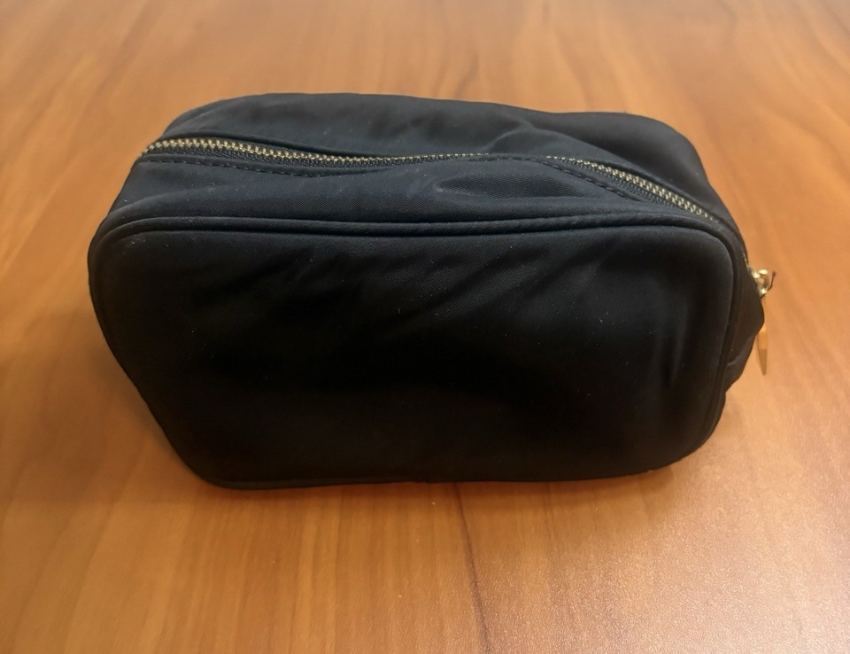 Kate Spade Cosmetic Makeup Black Nylon Travel Zip Bag Case | eBay