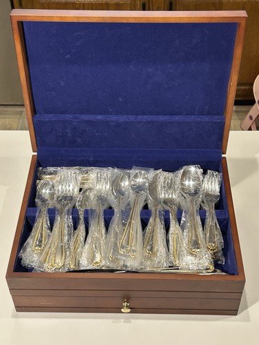 85 Piece Stainless China Flatware Set Faux Gold Trim Silverware In ...