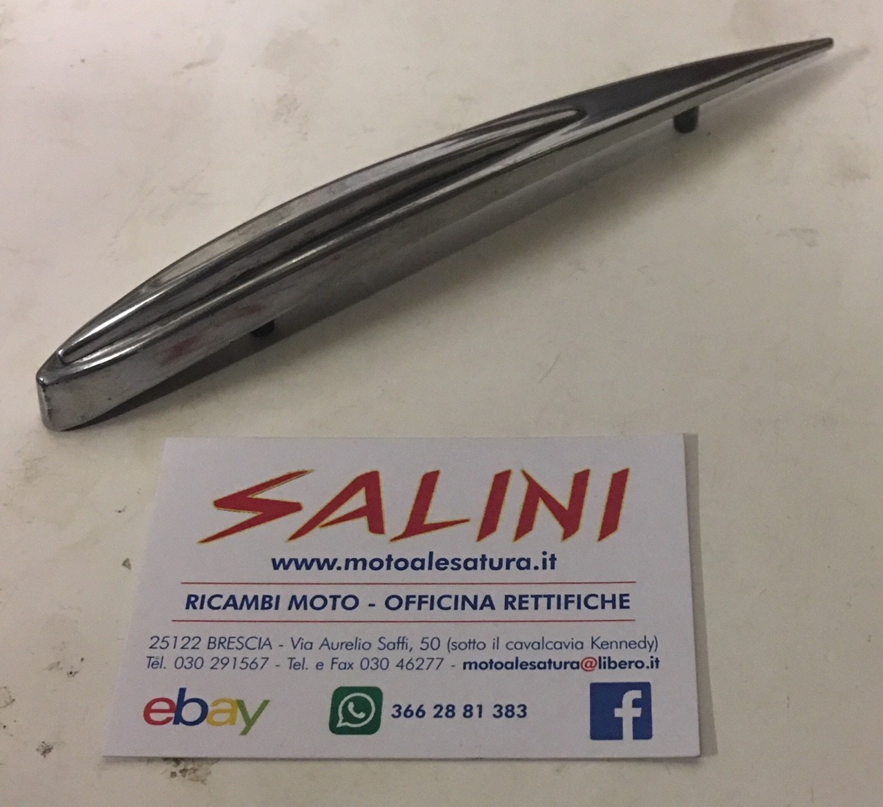 Fender crest Vespa 50 V5SA1T - Excellent chroming (chromed by hand ...