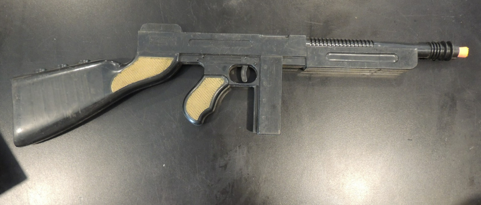 Old Knickerbocker North Hollywood California Vintage Plastic Tommy Gun ...