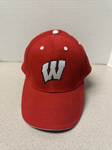 Wisconsin Badgers Hat Mens Red Baseball Cap NCAA College Sports ...