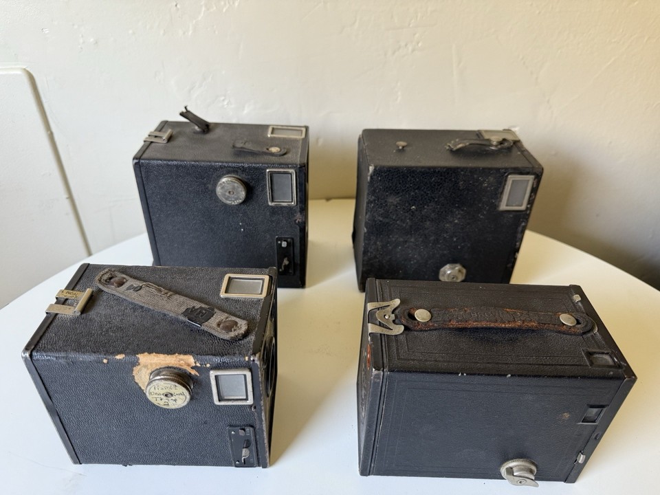 Four Vintage Box Cameras!! Untested!! Great For Parts Or Display!! | eBay