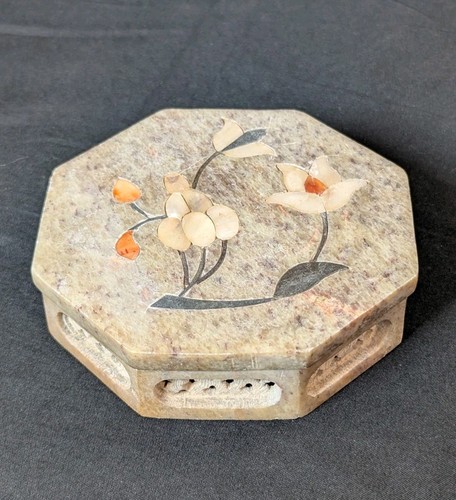 Vintage Carved Marbled Alabaster Trinket Box Shell Inlay Floral Pattern ...