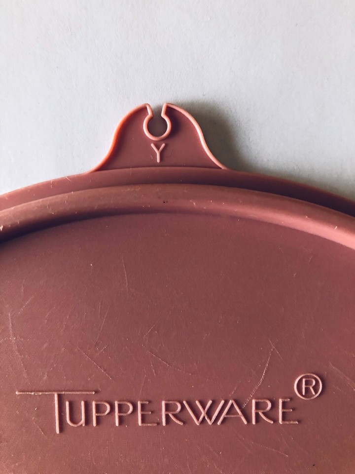 Tupperware Replacement Lids - Many Sizes, Colors - You Choose! Volume ...