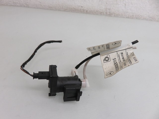 01-05 MERCEDES W203 C Class Vacuum Actuator Control Intake Valve OEM ...