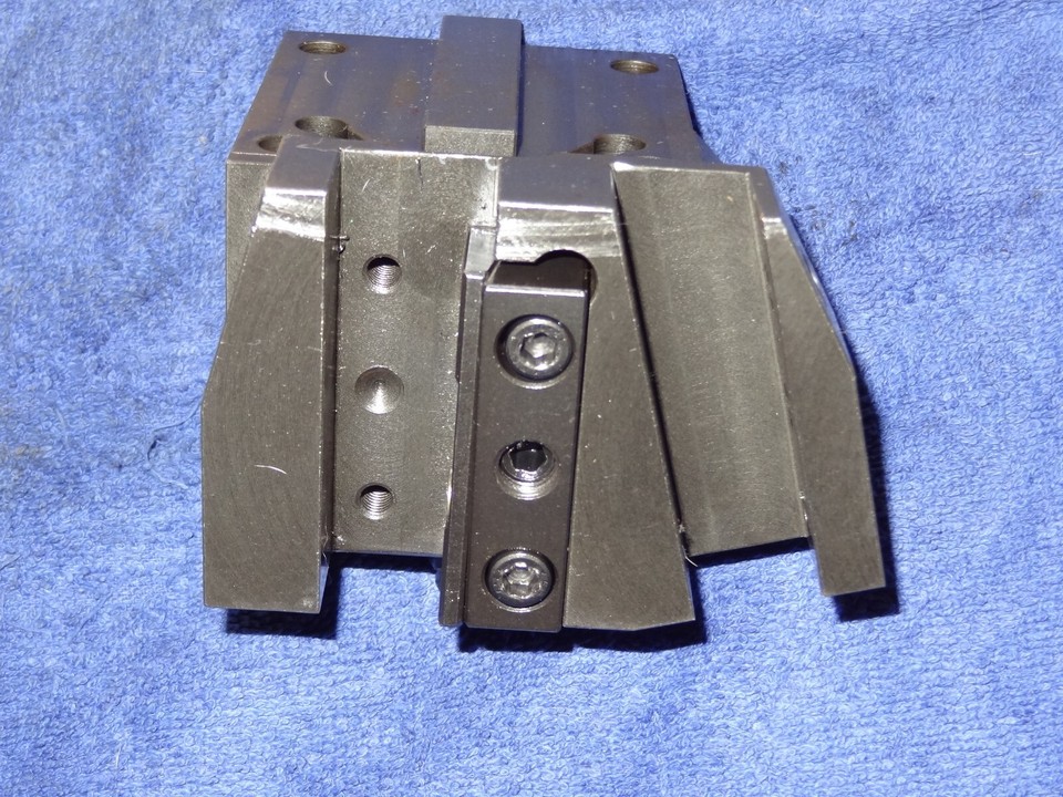 DOOSAN LYNX BMT45 TURRET DOUBLE CUTTER TOOL HOLDER #I-850418 00348 A | eBay