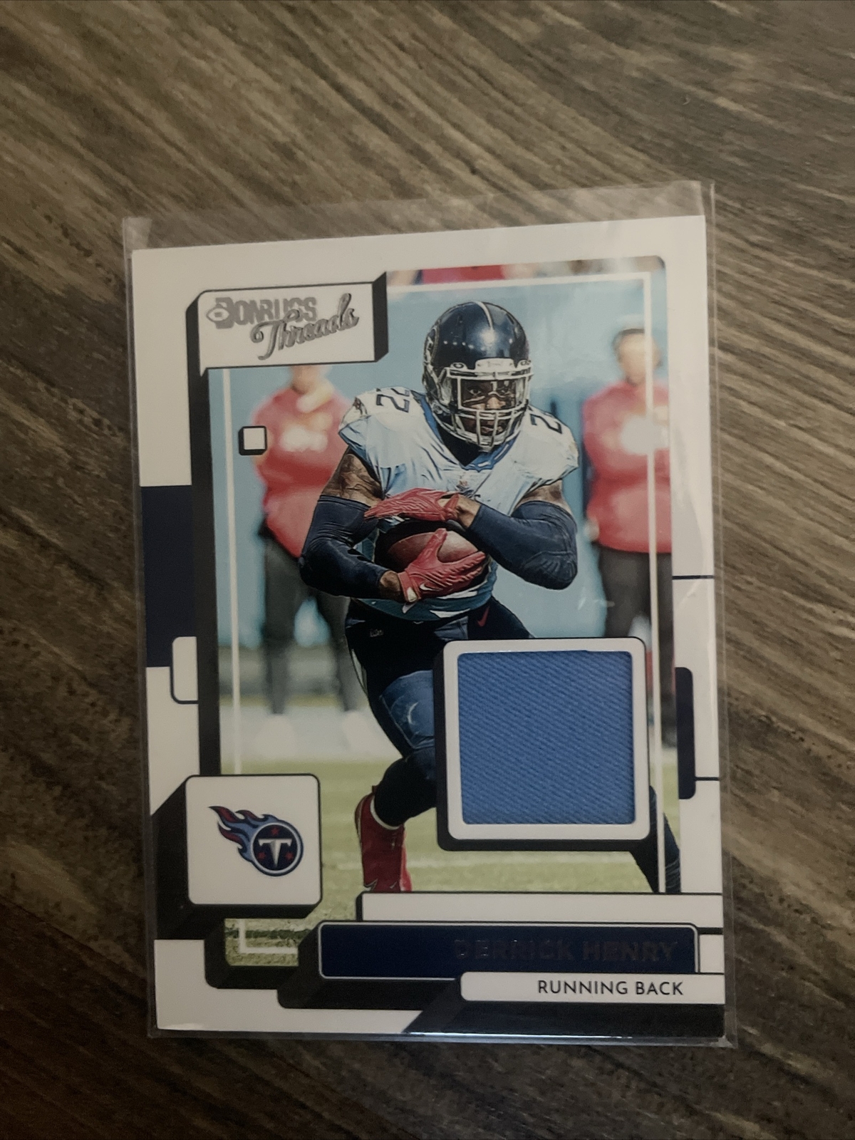 2022 Panini Donruss Threads Derrick Henry Jersey Patch Card #TH-18 | eBay