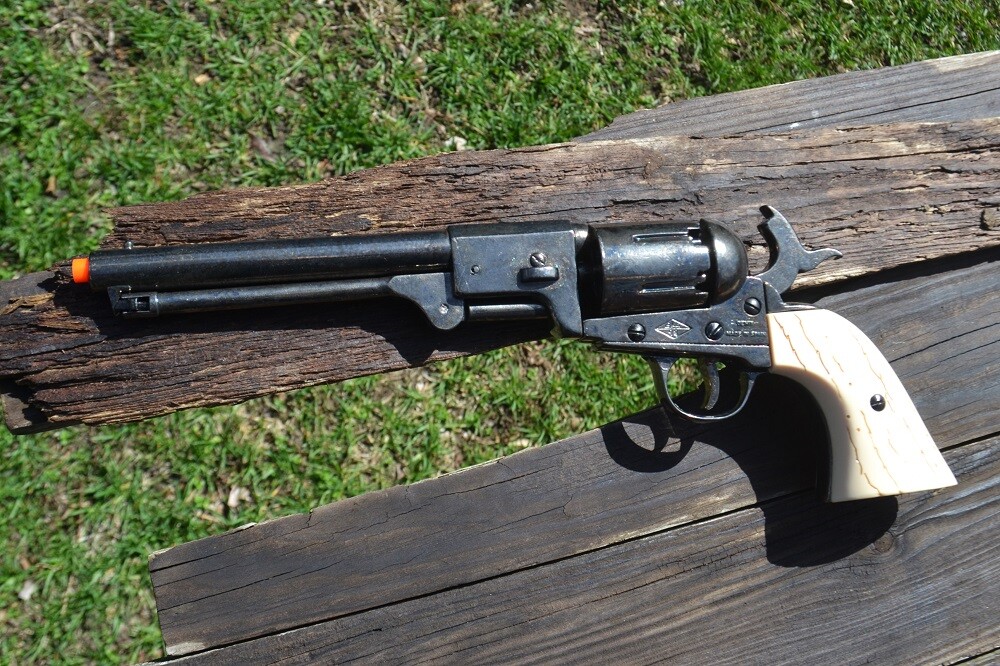 Civil War Griswold & Gunnison Percussion Revolver - Confederate - Denix ...