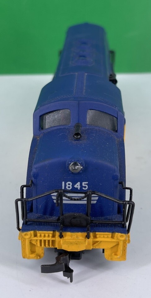 HO scale AHM C and O #1845 EMD BL2 Diesel Locomotive Nice Shape But ...