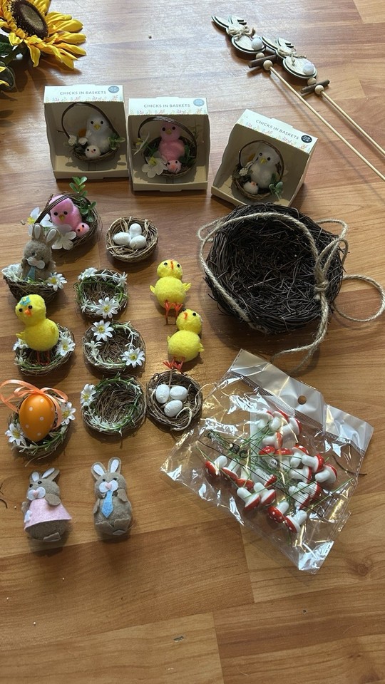 Huge Easter Craft Bundle DIY Party Event Bunny Eggs Wreath Banner ...