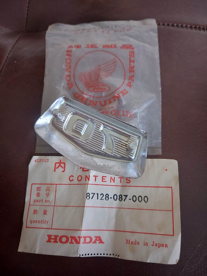 HONDA 1969-70 CL70 KO-K1 SCRAMBLER EMBLEM SIDE COVER GENUINE NOS 87128 ...