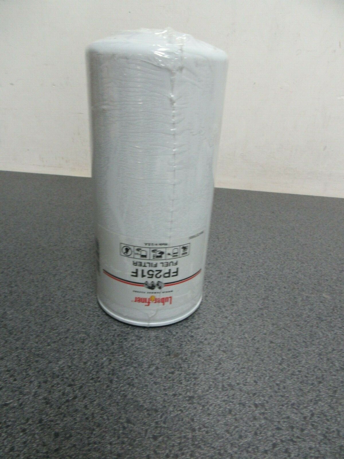 LUBER-FINER FP251F - Fuel filter cross reference