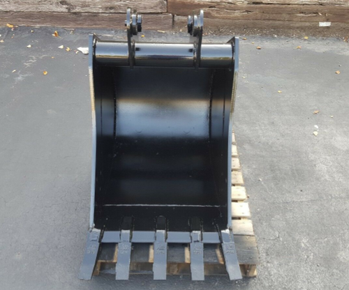 New 24" Heavy Duty Backhoe Bucket for a John Deere 310G | eBay