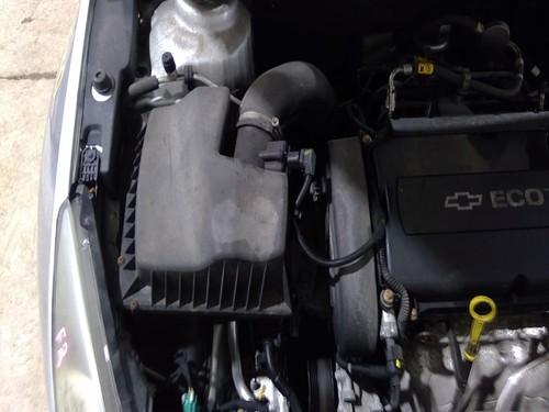 Chevrolet Cruze 2011-2012 Air Cleaner Assembly 1.8L 13301783 13324655 ...