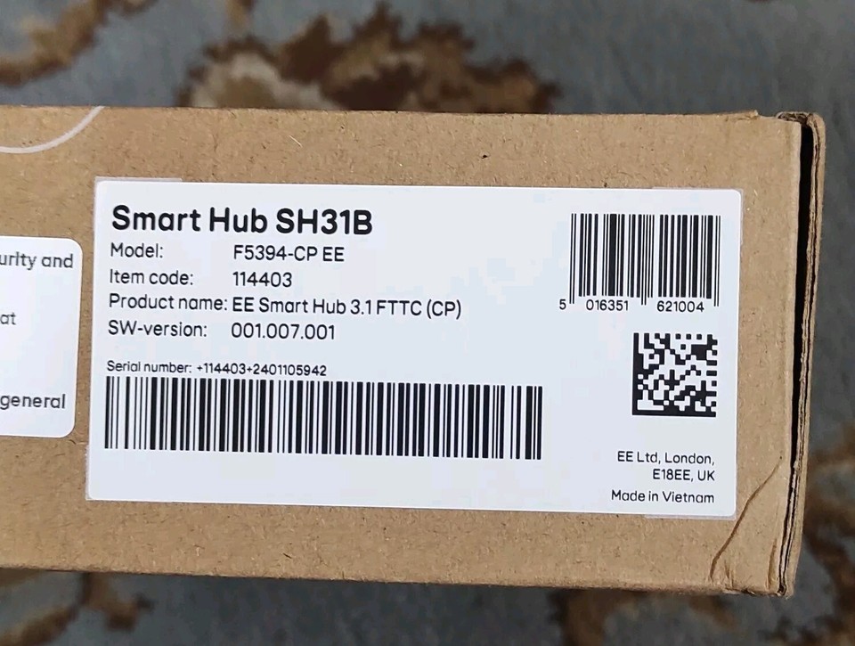 EE Smart Hub Plus Router WiFi 6 SH31B FTTC, 190 clients and up to 1.6GB ...