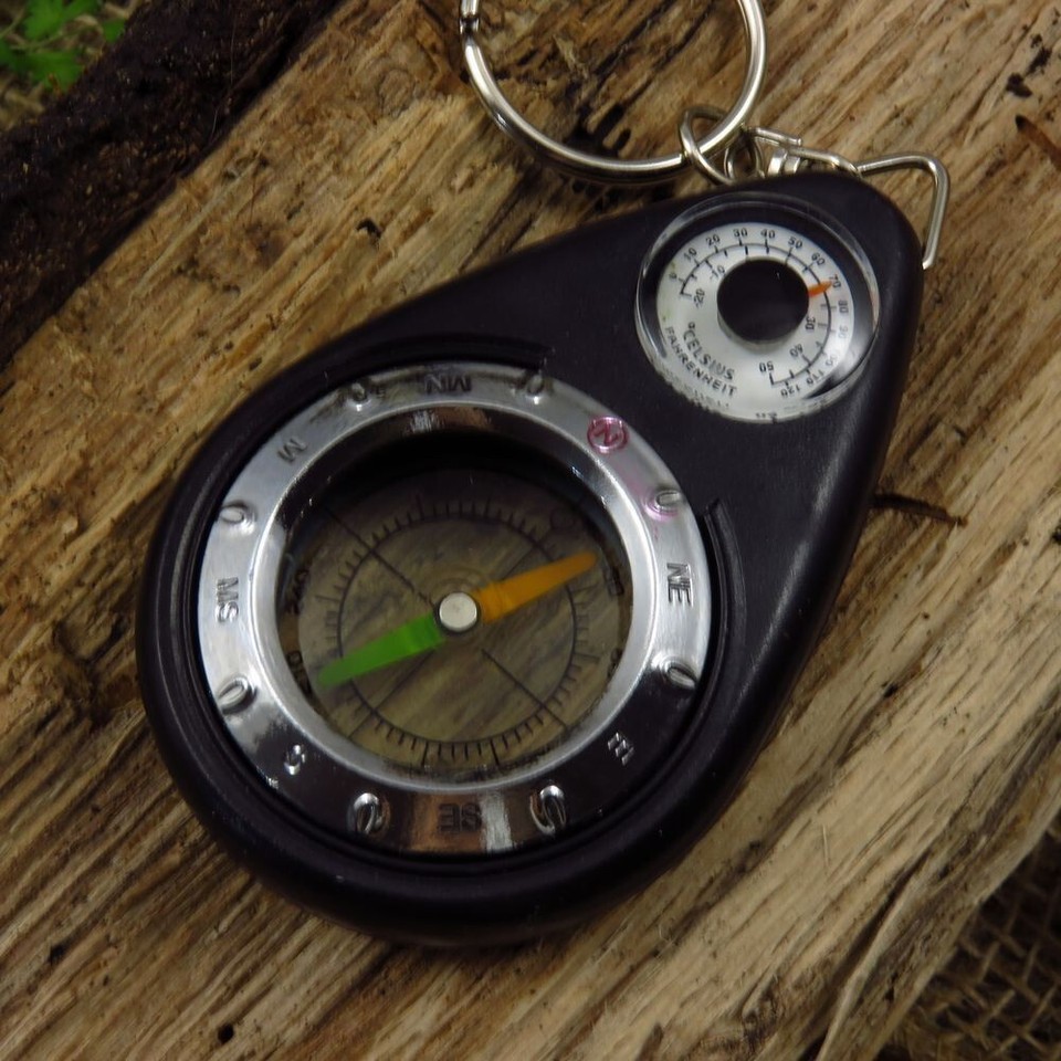 Survival Compass and Thermometer Keychain Tool (CS-177) with Keyring ...