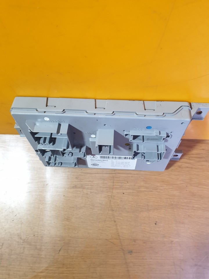 Mercedes C220 2.1 Diesel 2014 REAR SAM CONTROL MODULE UNIT A2229009608 ...