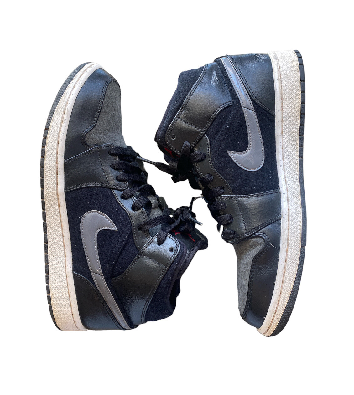 0107) Nike Air Jordan 1 One Retro Mid 'Winterized' 85… - Gem