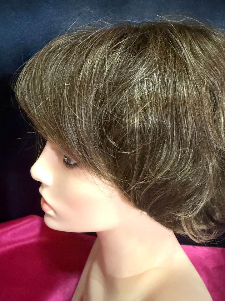 Godiva's Secret Wigs "Nina Wig" Iced Mocha-R | eBay