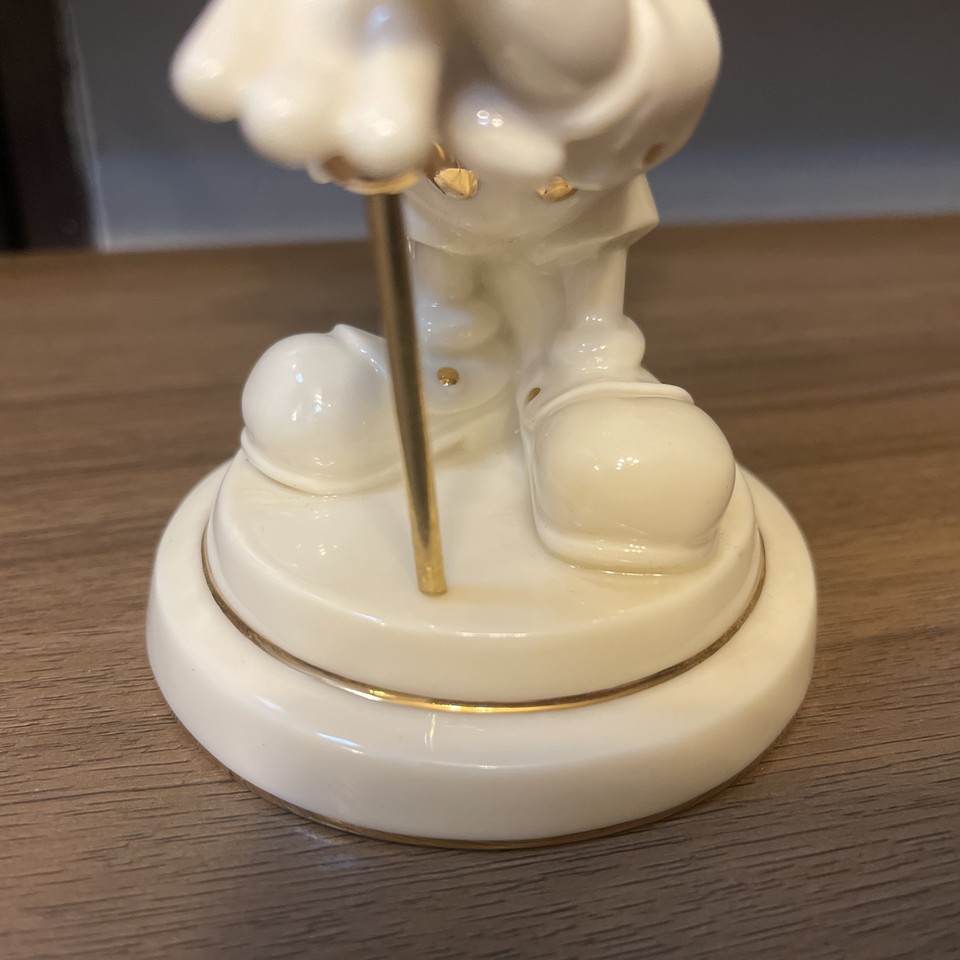 Lenox Disney MICKEY MOUSE STEPS OUT Figurine Collection | eBay